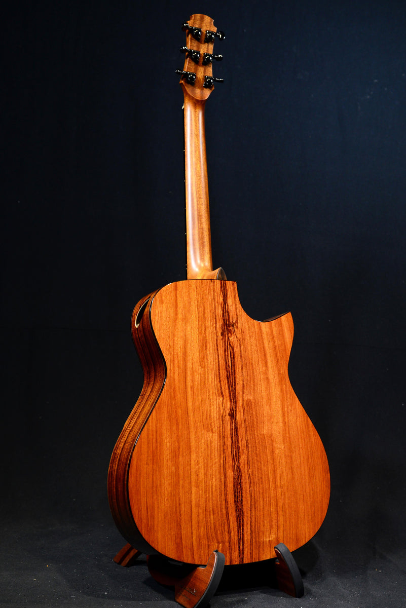 Original Series Victoria SR CSB A Lefty | Solid Adirondack Spruce ...